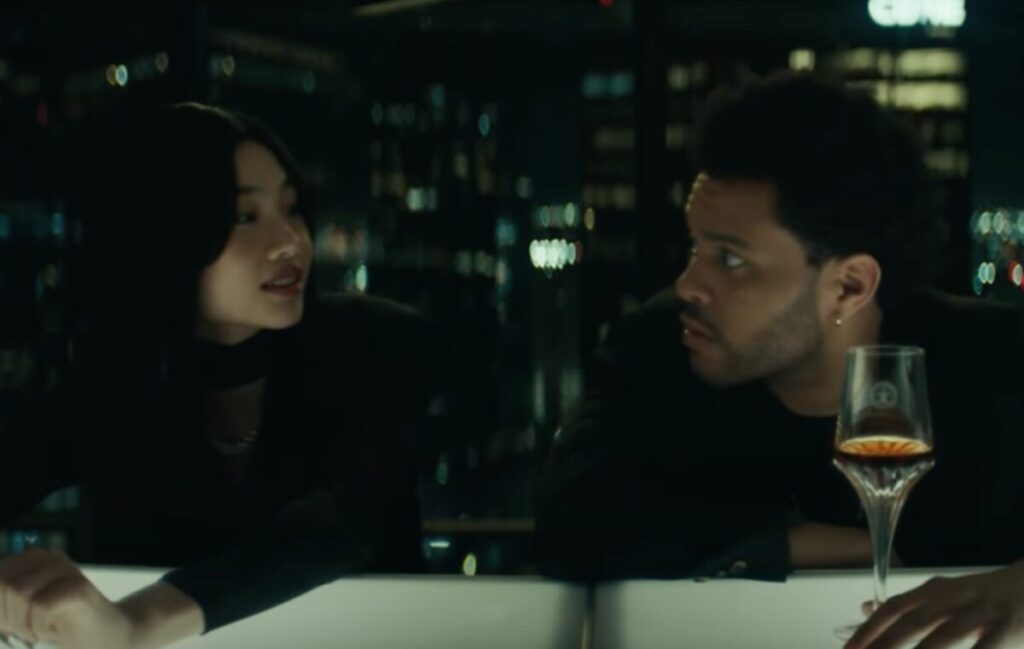 Ο Weeknd κυκλοφορεί το video του “Out Of Time” με πρωταγωνίστρια την ...